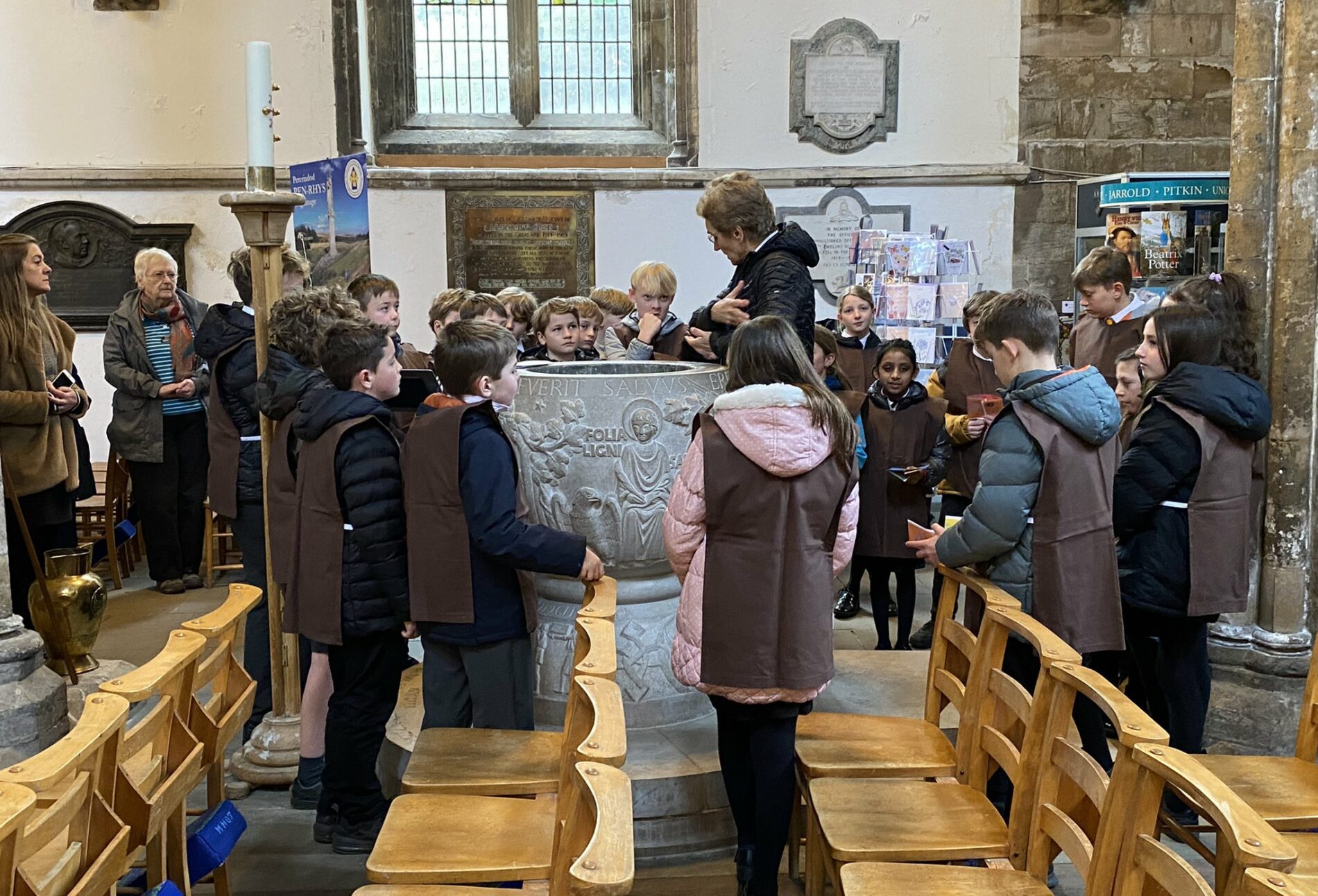 Visit us - llandaffcathedral.org.uk